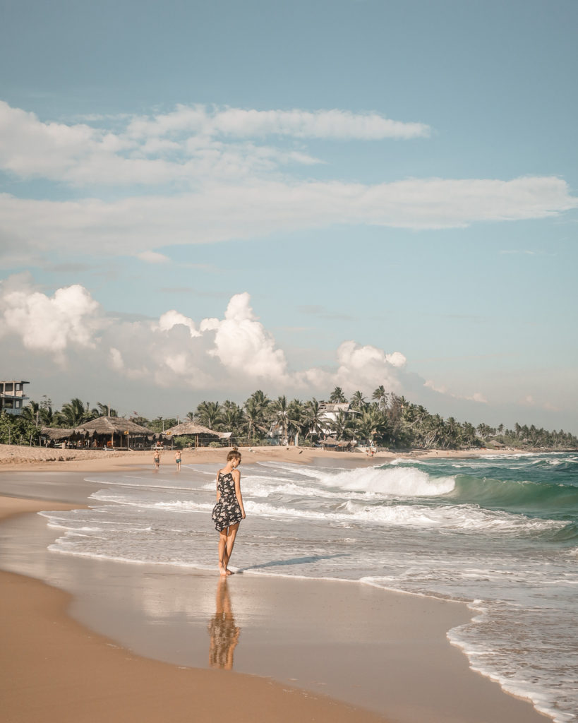 Beautiful Beaches & Bicycle Trips in Tangalle, Sri Lanka - Holetsgo